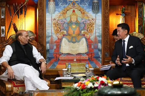 Ерөнхийлөгч У Хүрэлсүх БНЭУ ын Батлан хамгаалахын сайдыг хүлээн авч уулзав