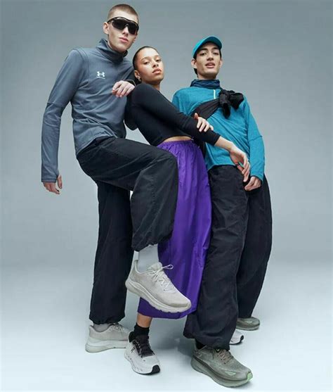 Jennifer Model Management