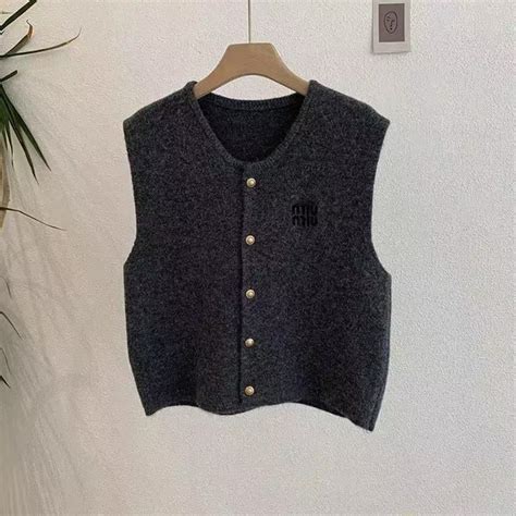 Майка Женский Miu Miu темно серый размер 42 Хлопок Повседневный Китай облегающий Надписи