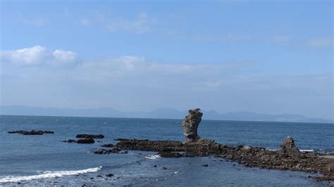 まるでモアイ像のような「両子岩」｜長崎県・加津佐町のまちフォト