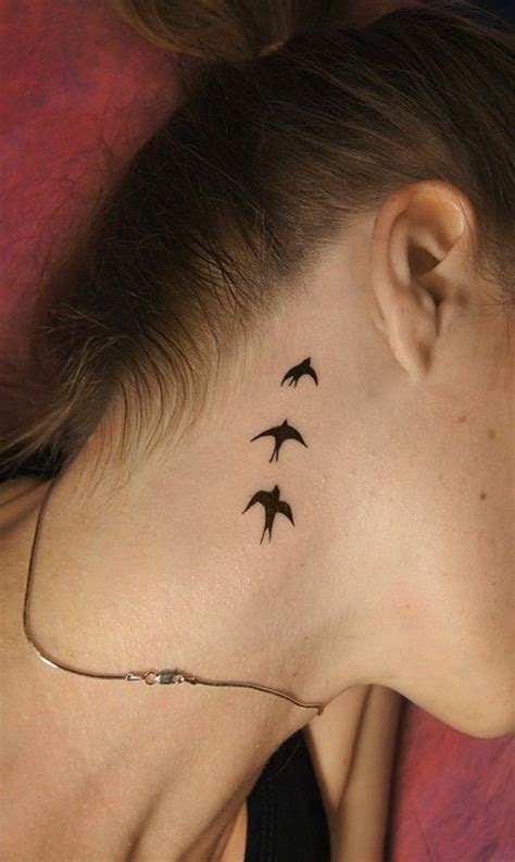 Тату для девушек на шее фото работ в каталоге тату салона в Москве