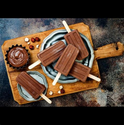 ДОМАШЕН ШОКОЛАДОВ СЛАДОЛЕД БЕЗ мляко и захар само с 2 съставки става по вкусен от купешкия