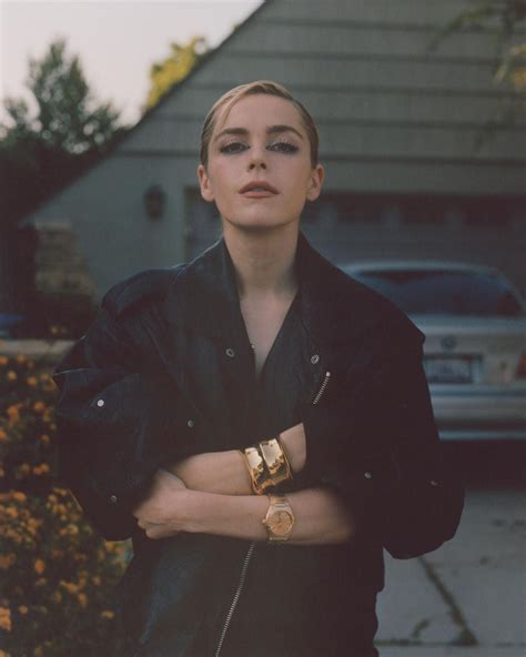 Kiernan Shipka R Kiernanshipkaleggyass
