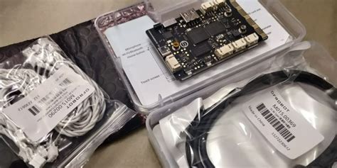 Getting Started With Unihiker