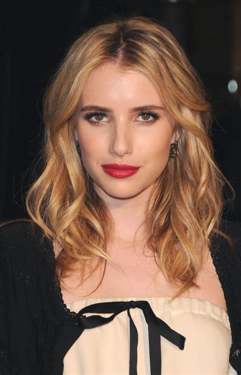 Is Emma Roberts Blonde Hair Real The Actor Is Sporting A Summery Do