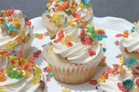 Yummy Fruity Pebbles Cupcake Recipe
