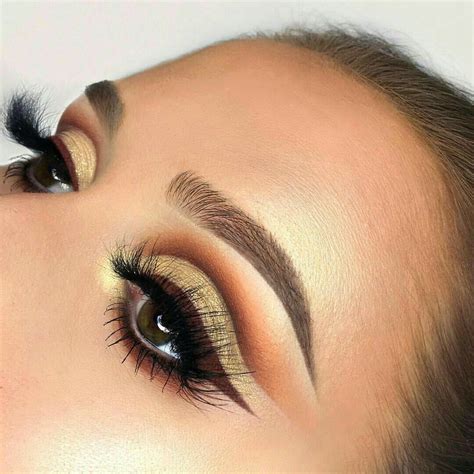 Pinterest Iiiannaiii Glam Eye Makeup Eye Makeup Cut Crease Makeup On