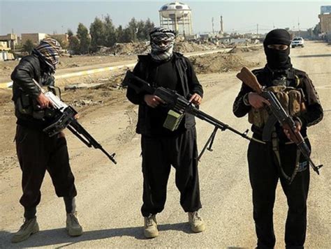 Макрон заявил о попытках ИГ совершить теракты во Франции — Haqqin