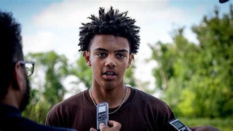 Breaking Trae Taylor Shocks College Football World Commits To Notre