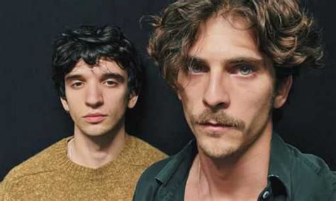 Santi Francesi a X Factor 2022 | chi sono | età | canzoni | foto e ...