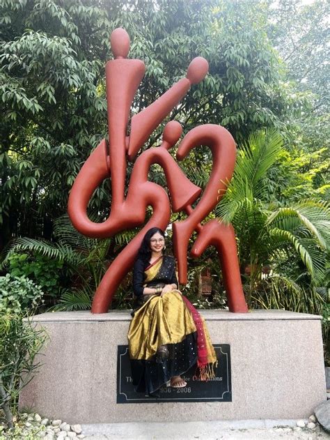 guaranteed college lsr delhiuniversity lsr graduation2022 oishika kar