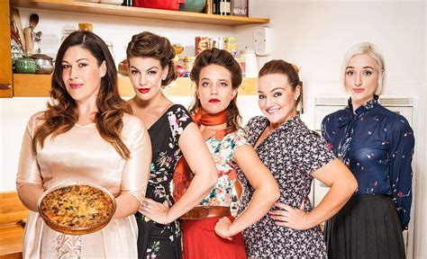 5 Lesbians Eating A Quiche Concrete Playground