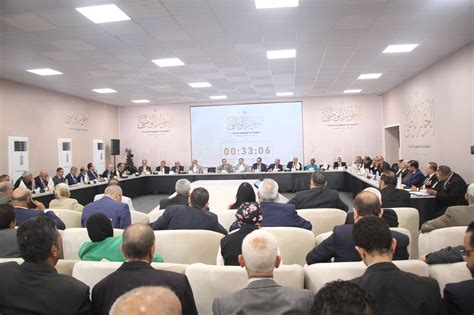 ناقشت حرية تداول المعلومات استئناف جلسات المحور السياسي بالحوار