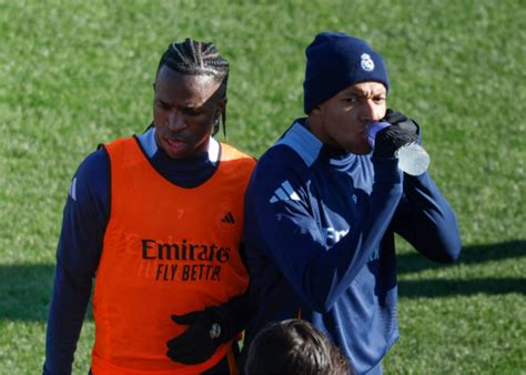 دوربین رئال وینیسیوس و امباپه را گیر انداخت عکس ورزش سه