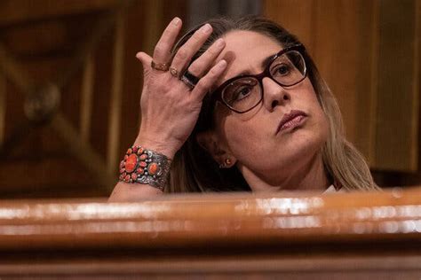 Opinion Kyrsten Sinema Is Right This Is Who Shes Always Been The New York Times
