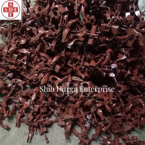 Color Scaffolding Red Fixed Coupler Shape Round 700 800 Grams At 58 Piece In Howrah