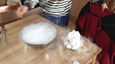 드라이아이스실험 우리집은 실험실 Youtube