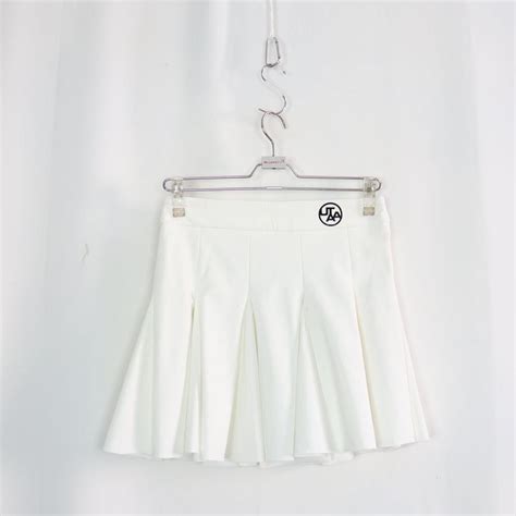 유타골프 여성골프주름스커트 화이트 허리28 영구제 헬로마켓
