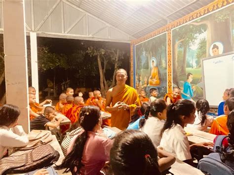 វត្តខេមការាមហៅវត្តក្រវ៉ា Added វត្តខេមការាមហៅវត្តក្រវ៉ា