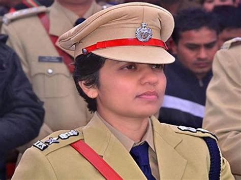 Lady Singham Ips Manzil Saini Cracked Upsc In First Attempt Without