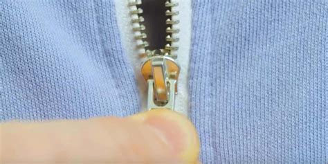 A Zipper Gets Stuck Or Won T Stay Up Frustrated She Found Simple Solutions To Zipper Problems