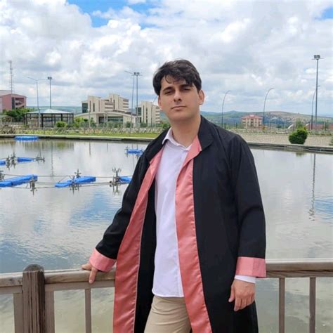 Tahsin Soyak On Linkedin Dear Friends Today I Celebrate My Graduation