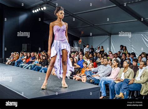 Miami Beach Floridasouth Beachocean Drivefashion Week Miami