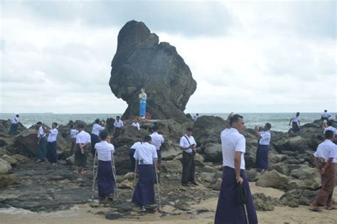 နိုင်ငံတော်ကာကွယ်ရေးတာဝန်များထမ်းဆောင်စဉ် ထိခိုက်ဒဏ်ရာရရှိခဲ့ပြီး