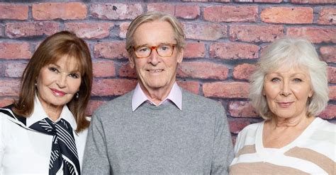 Coronation Streets Stephanie Beacham To Return After 13 Years Causing