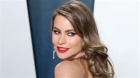 Самая высокооплачиваемая актриса планеты снялась полностью обнаженной