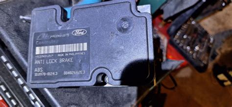 Замена блока абс форд от мазды но тоже форд — Ford Fusion, 1,4 л, 2007 ...