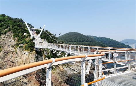 Songdo Yonggung Suspension Bridge And Getting There Busan Koreatodo