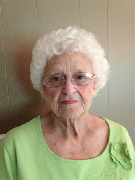 Pin By Tanya Zirbel On Hair Styles For Seniors Womens Hairstyles