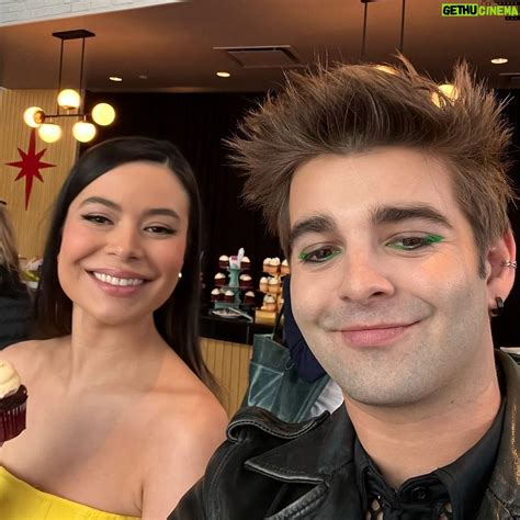 Jack Griffo Wiki Biography Age Gallery Spouse And More