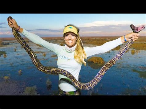 Python Hunt 10canoutdoors