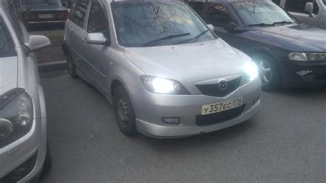 Mazda Demio 2g 1 5 бензиновый 2002 Серебристая дамка на Drive2