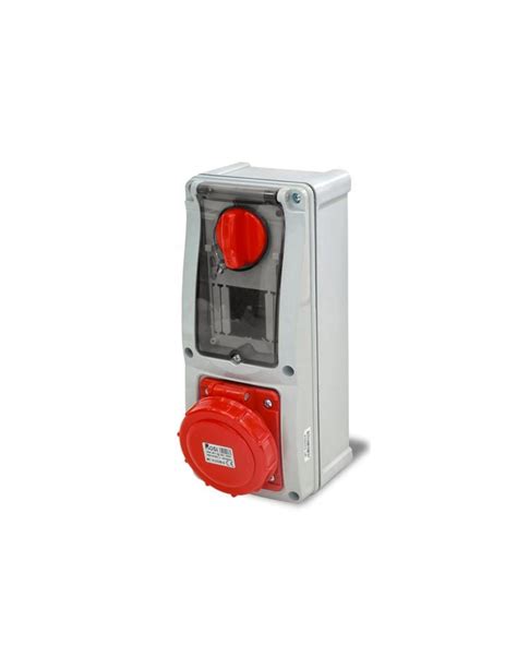 Vertical Interlocked Socket Outlet With Disconnect Switch Flush