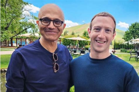 La Foto Del Recuerdo Zuckerberg Y Nadella Revelan Planes Con