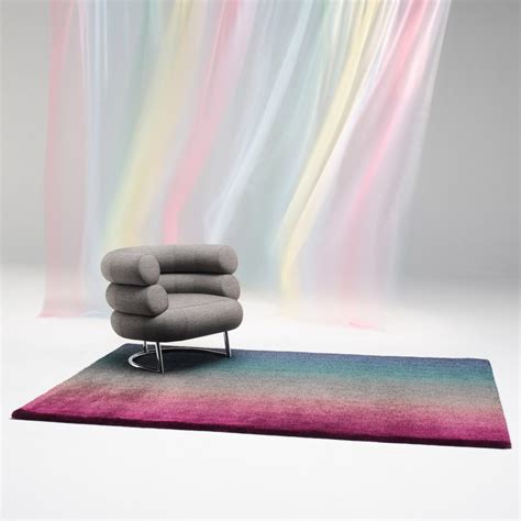 Raf Simons And Peter Saville Subtly Redesign Iconic Calvin Klein Logo