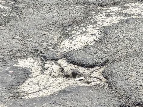 3is2 Pothole Detection Object Detection Dataset And Pre Trained Model By 03221407