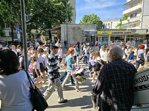 НАП Родителите могат да ползват данъчни облекчения за деца с подаване