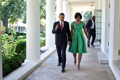 25 Adorable Moments Between Barack And Michelle Obama That Will Make