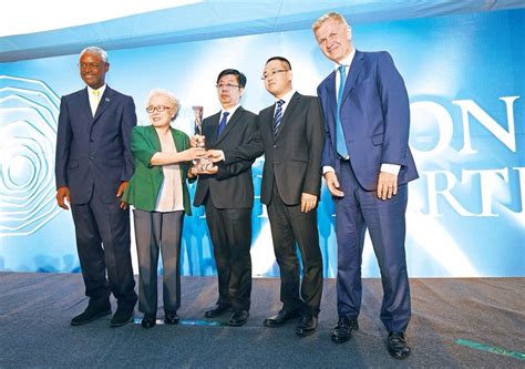 2018年联合国环境署地球卫士颁奖典礼 新浪专题