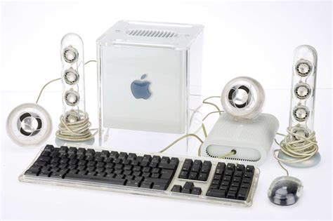 Lot 770 A Collection Of Apple Mac Hardware