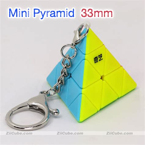 Qiyi Keychain Mini Pyraminx 33mm []