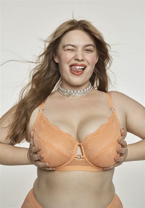 25 Best Bras For Large Breasts 2023 Best Bras For Big Boobs Ph