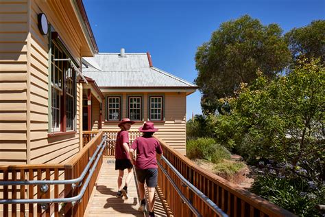 ROAM ARCHITECTS CHEWTON PRIMARY Babe