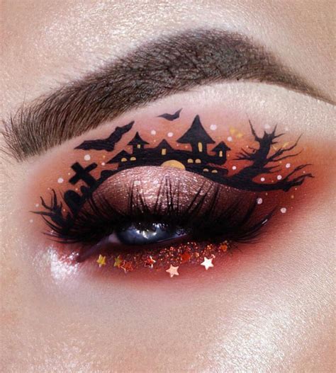Ghoulish Glam 50 Spooky Halloween Eye Makeup Ideas Glam Haunted Night