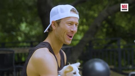 Auscaps Glen Powell Shirtless In Gym Fridge Men S Health