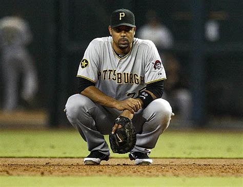 Yankees Asking Derrek Lee To Come Out Of Retirement Flower Neko Girl